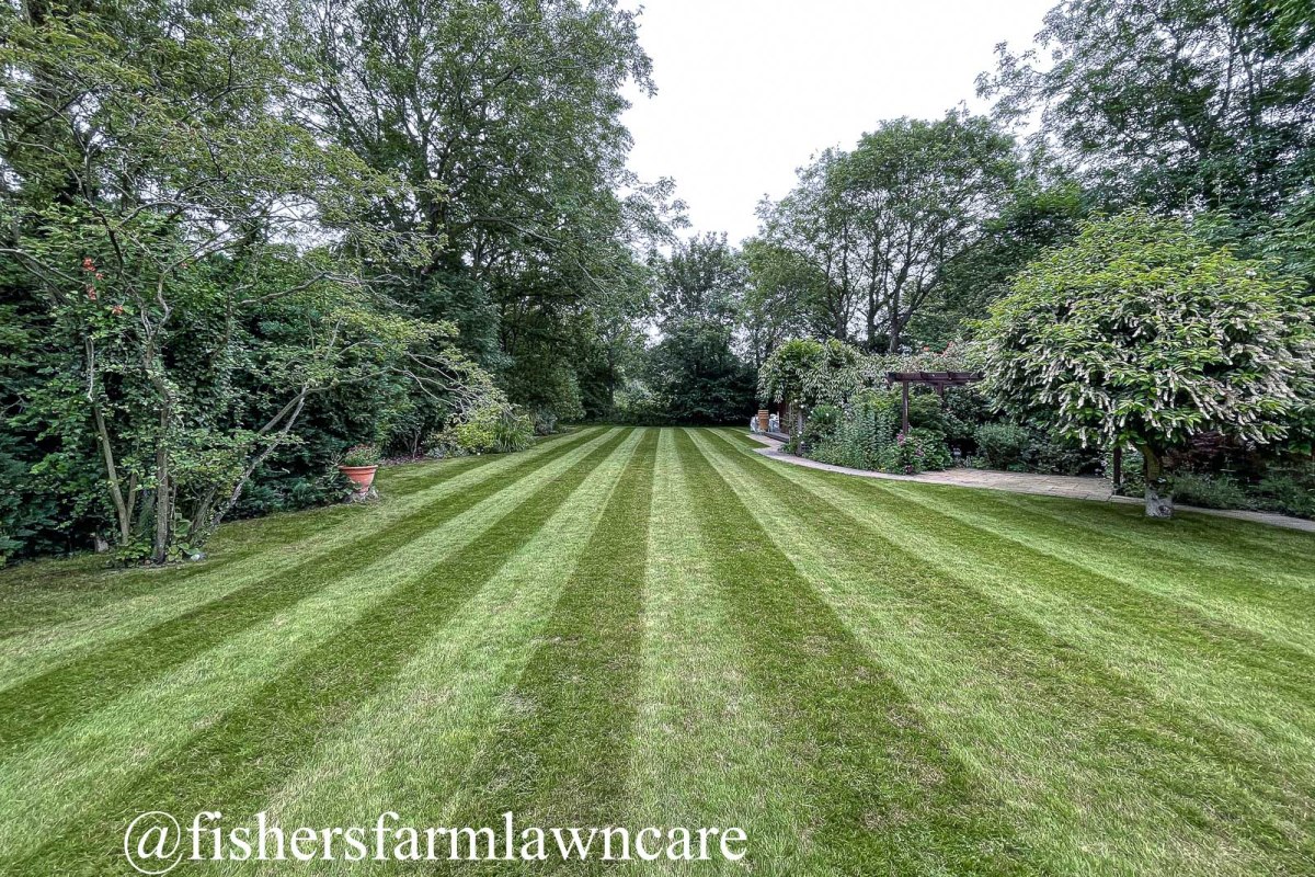 Fully Maintained Lawns – Fishers Farm Lawncare